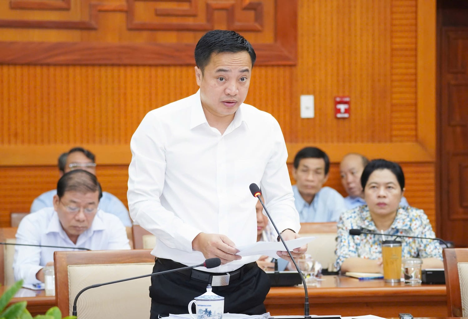 Báo chí im lặng trước việc Tướng Mai Hoàng lên làm Giám đốc Công an Tp ...